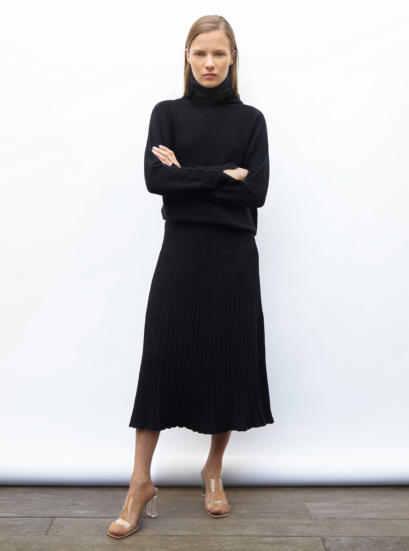 jupe fluide en maille plissée noir profond | Molli